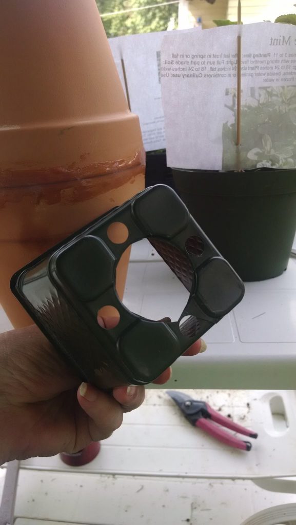 Olla Pots - Clay Water Jug Garden Irrigation System - GardensAll